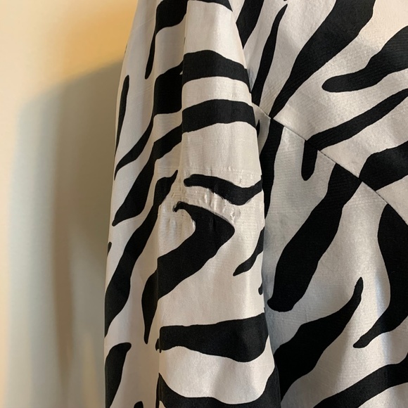 Ice | Tops | Ice 0 Silk 34 Sleeve Zebra Button Down Top | Poshmark